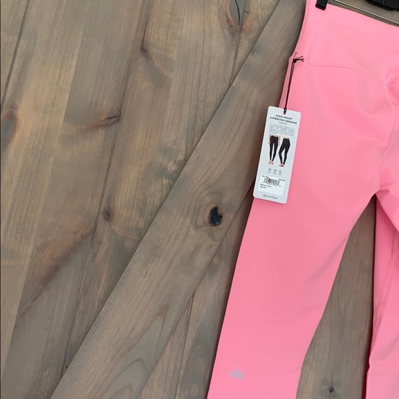 ALO Yoga | Pants & Jumpsuits | Alo Hw Airbrush Legging Macaron Pink Xs ...